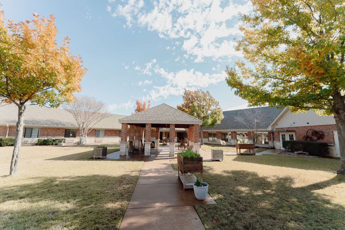 Azle Manor Health Care And Rehabilitation in Azle, TX - My Caring Plan