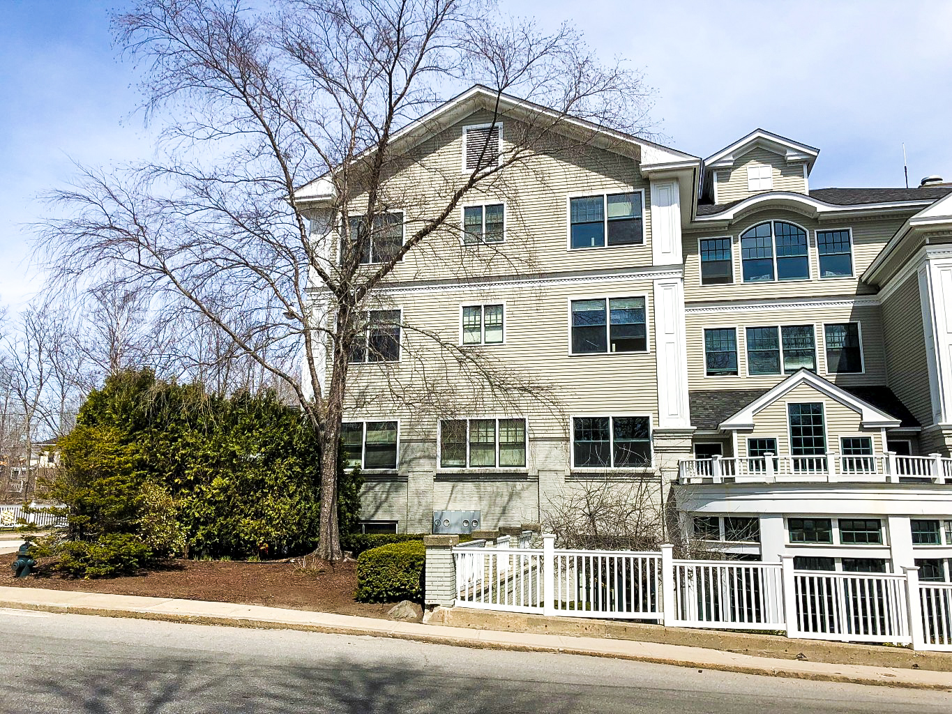 Bella Point Camden in Camden, ME - My Caring Plan