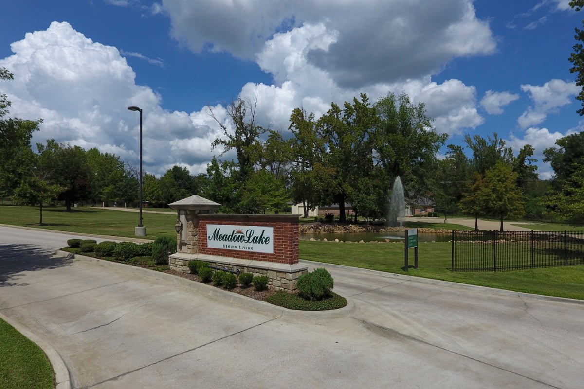 Meadow Lake Senior Living in Tyler, TX - My Caring Plan