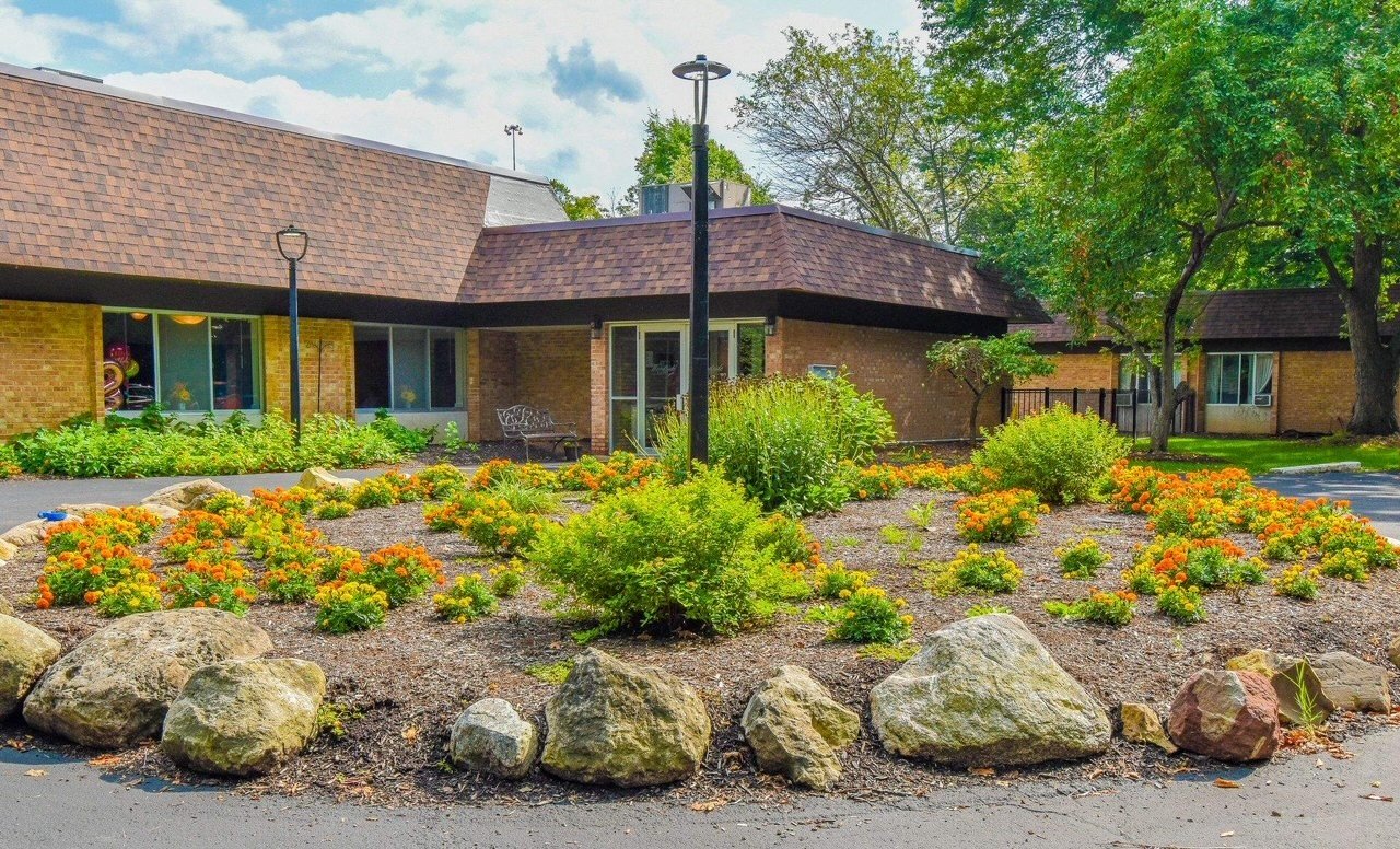 Woodside Manor Nursing Home - Rochester